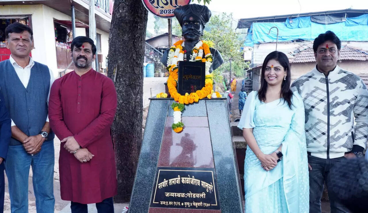 'Subhedar': Digpal Lanjekar and his team visit the birthplace of ...