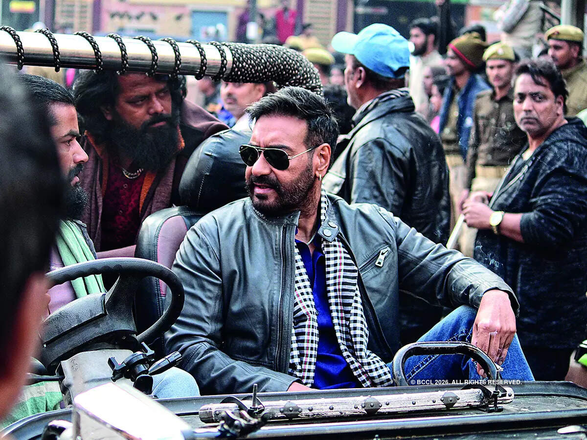 Ajay Devgn and Amala Paul shoot in Varanasi | Hindi Movie News - Times ...