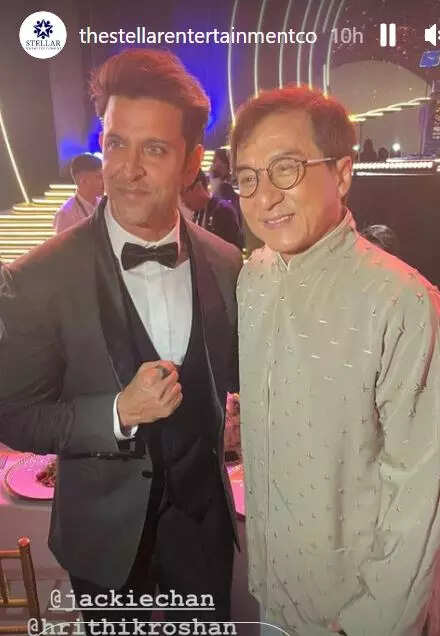 Fans left in frenzy as Hrithik Roshan attends the Red Sea Film Festival ...