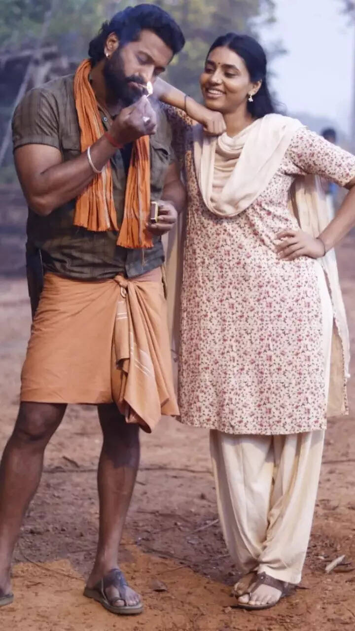 Pawan Kalyan practises martial arts after two decades for 'Hari Hara ...