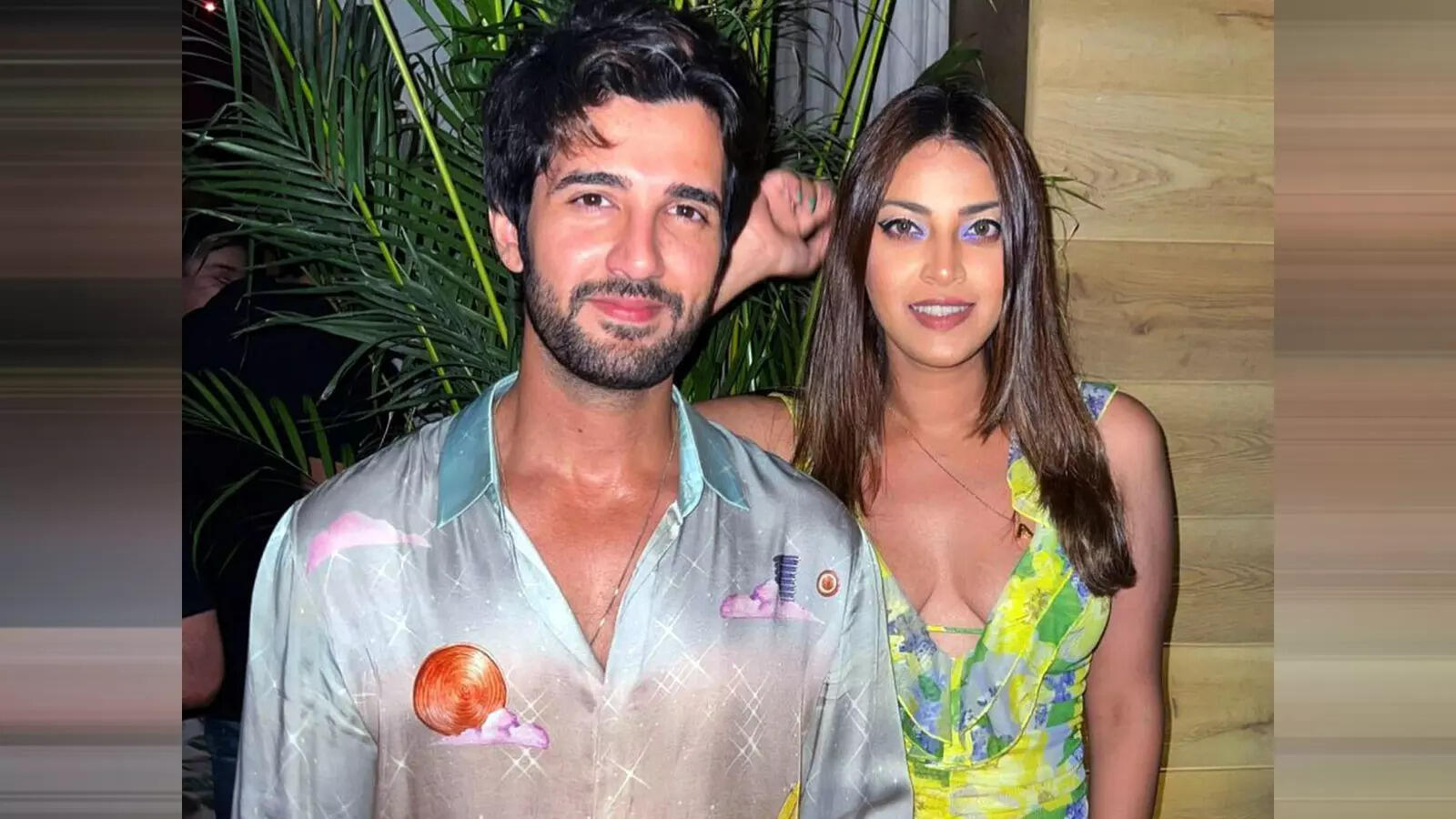 Aditya Seal talks about his extended holiday plans with wife Anushka Ranjan