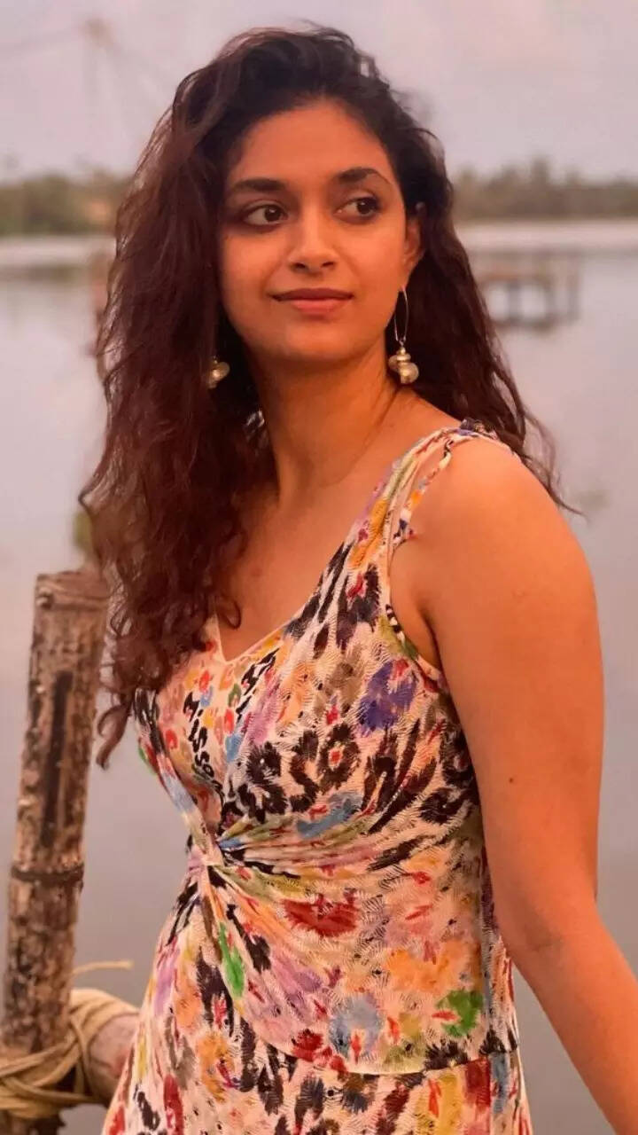 Actor-director Srinivas Avasarala pens dialogues for Telugu version of ...