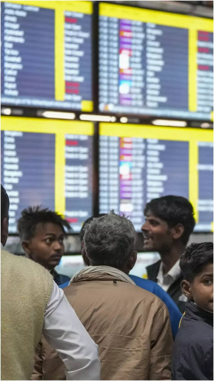 Delhi Airport News: More staff at Delhi airport immigration cells ...