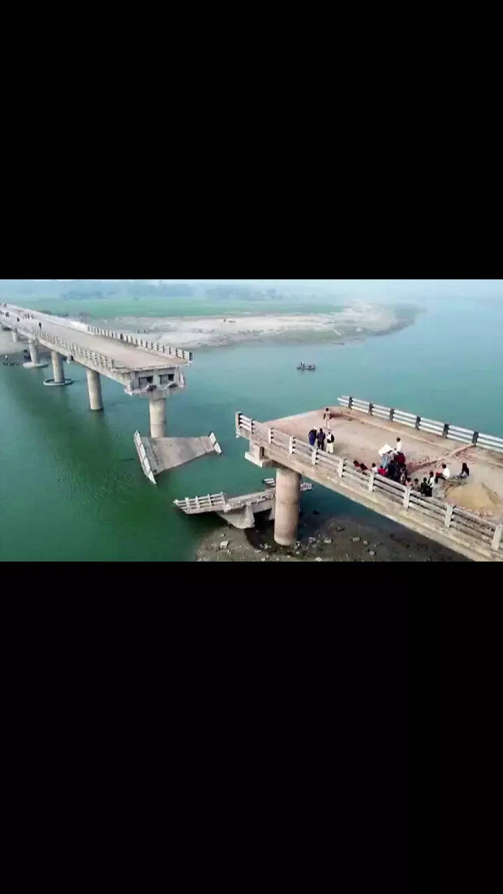 Begusarai Bridge Collapse: 206 metre bridge collapses before 'opening ...