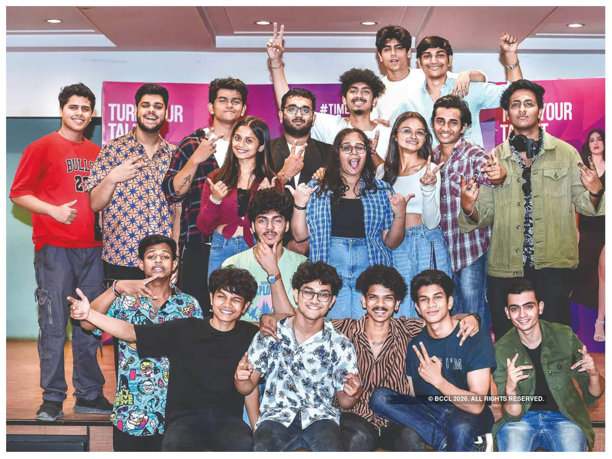 Sanam Johar turns judge at a college for the Times Fresh Face Season 14 ...