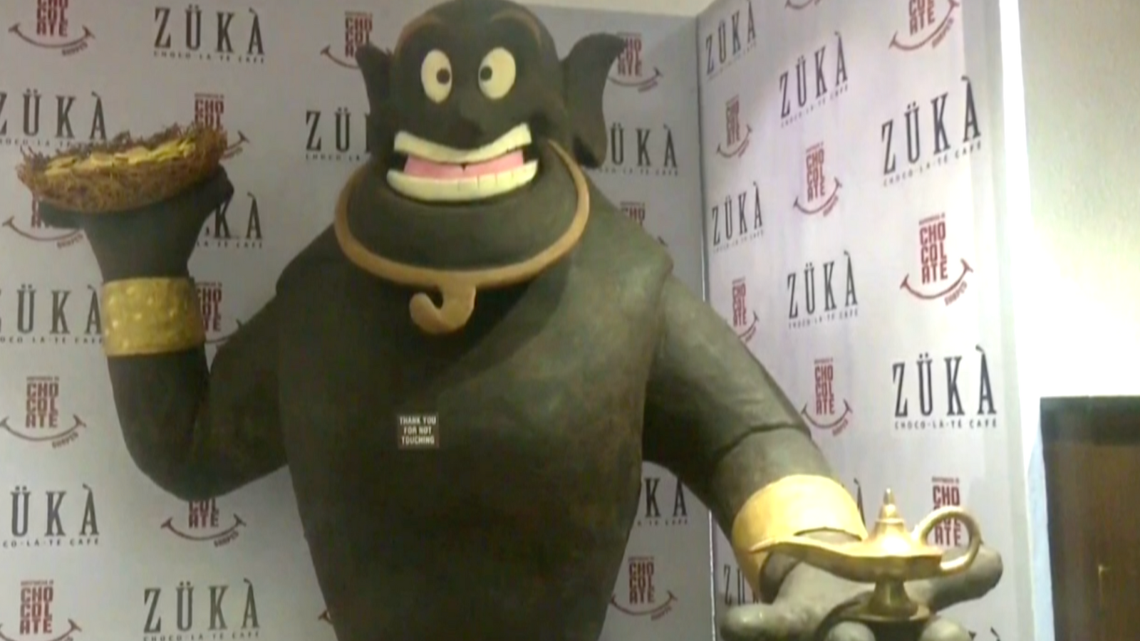 Puducherry Bakery unit makes 400 kg cake statue to celebrate Christmas ...