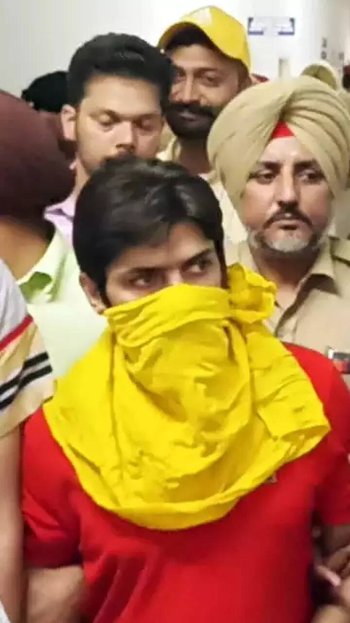 Lawrence Bishnoi: Inside sinister world of gangster no. 1 | Delhi News ...