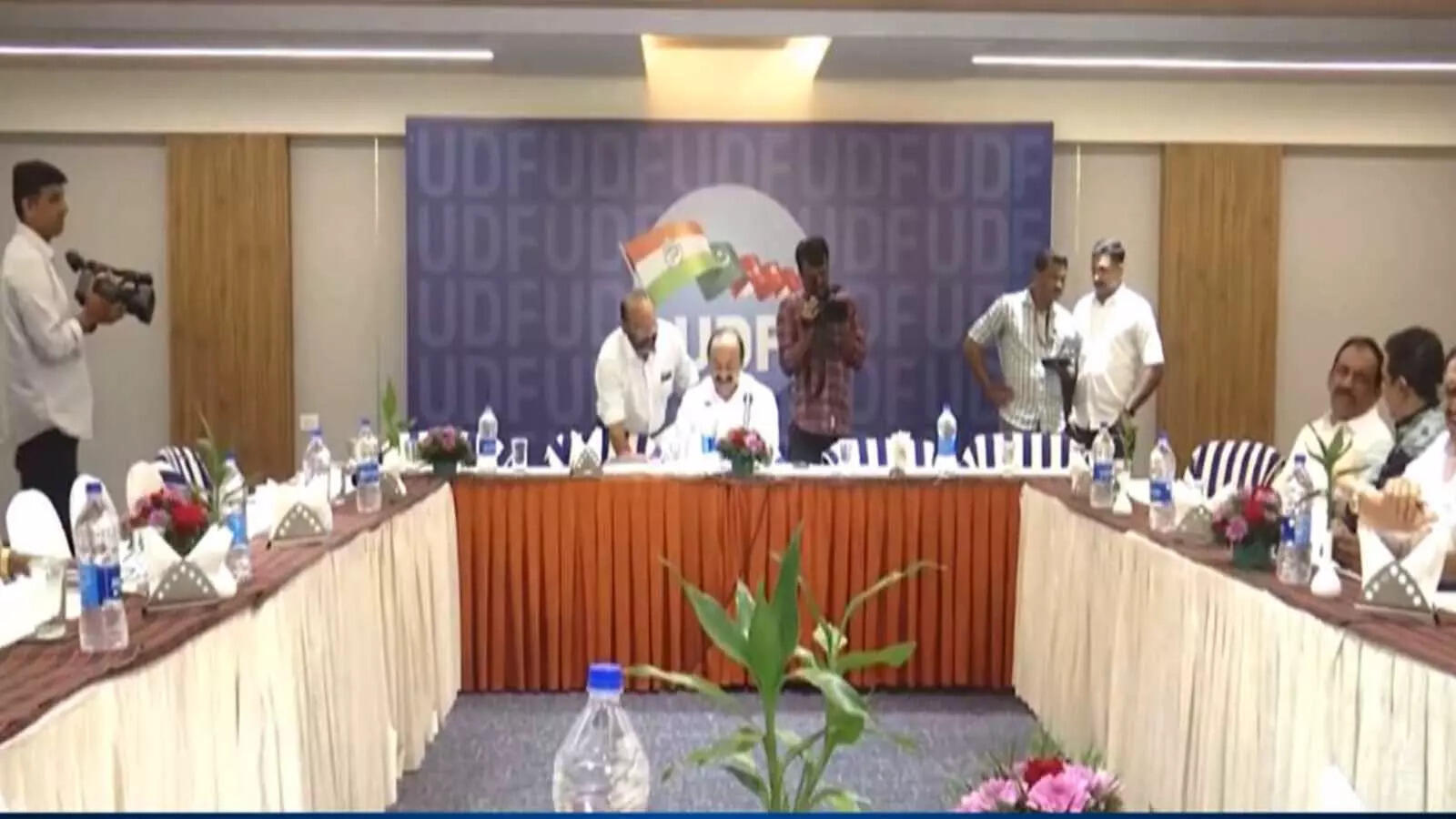 Kerala: UDF, IUML leaders meet commences in Kochi