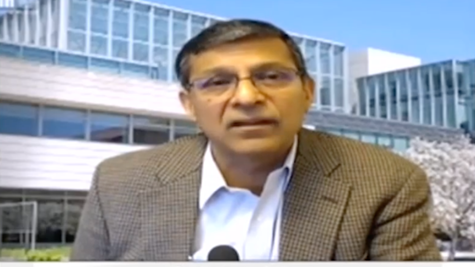 Lower middle-class suffering, govt needs to focus on growth: Raghuram ...