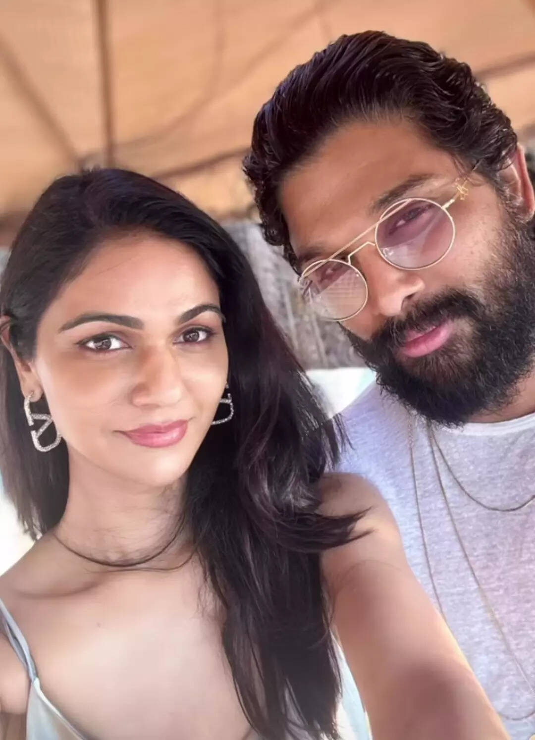 Stylish star Allu Arjun welcomes 2023 with wife Sneha in Goa; see pics | Telugu Movie News ...