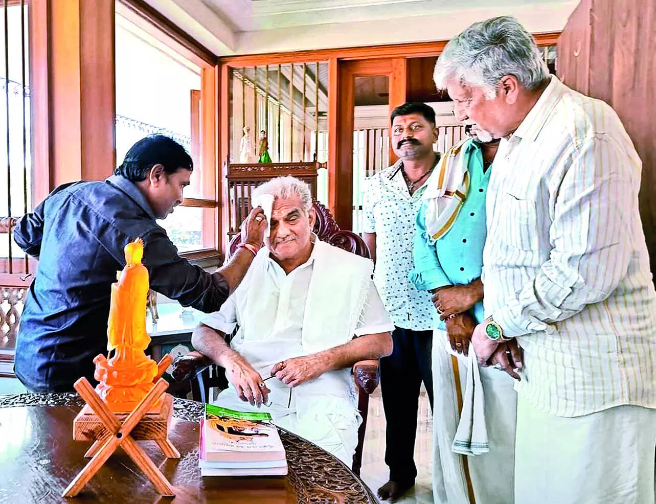 Dharmasthala Dharmadikari Veerendra Heggade features in a film about ...