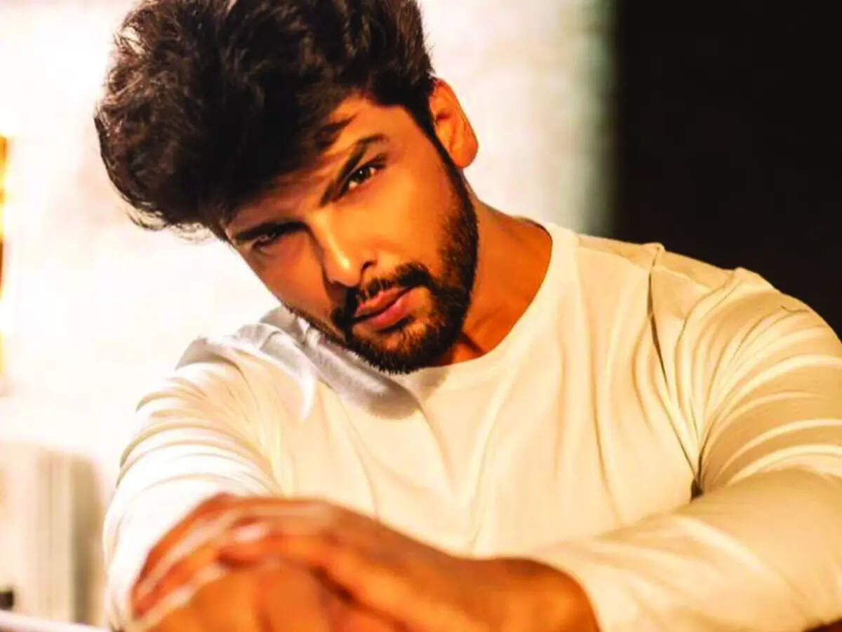 Exclusive! I don't want to confuse my single status with getting into a ...