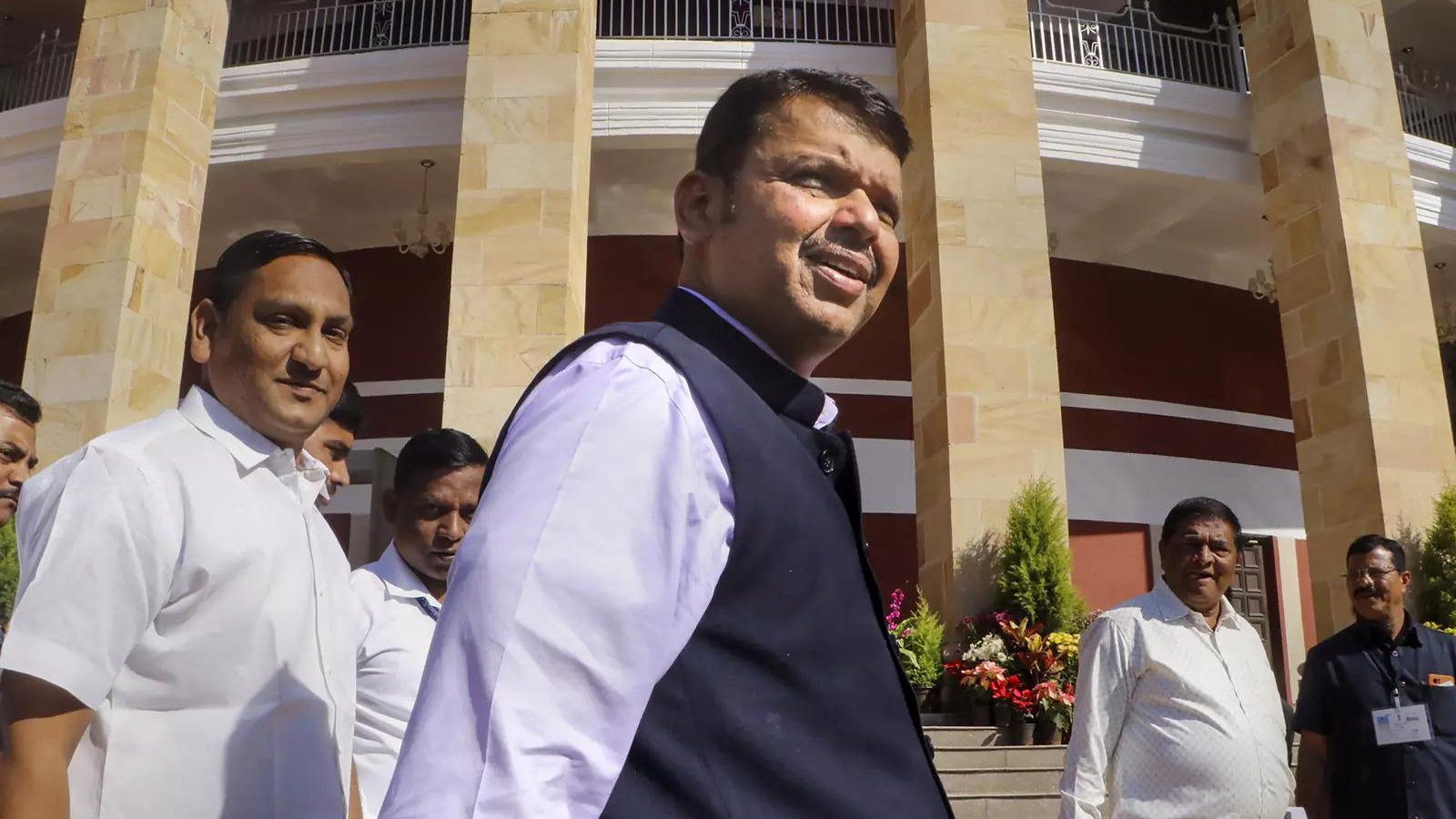 Devendra Fadnavis reacts to Rahul Gandhi’s remark, says he’ll be ...