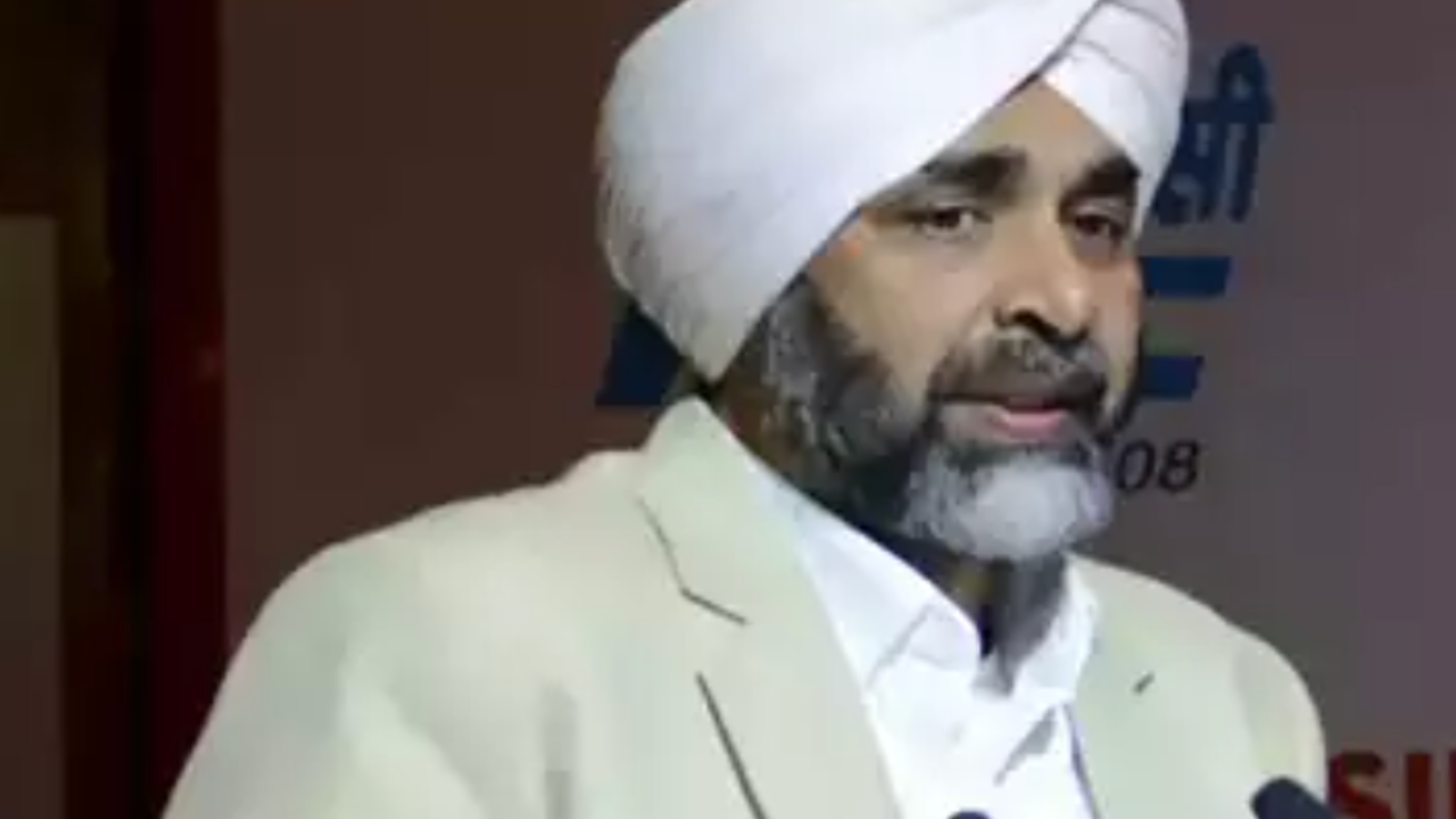 Manpreet Badal quits Congress, joins BJP