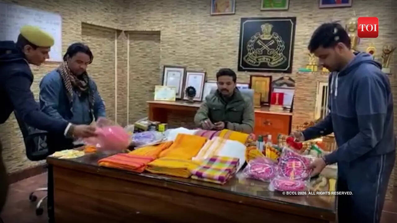 Muslim prisoner makes outfit for god's idol, earns 1lakh in Mathura jail