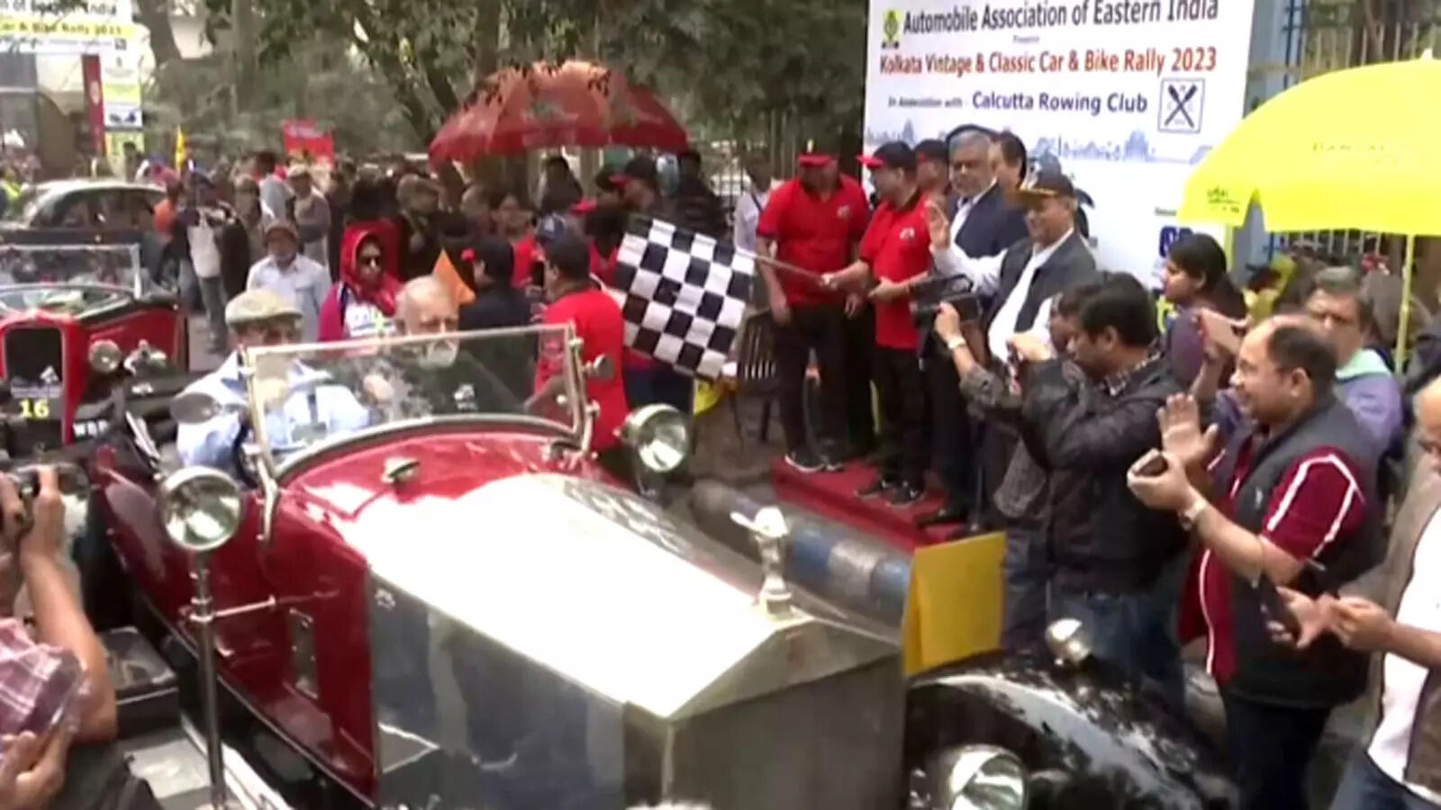 Classic cars garner attention at Kolkata’s Vintage Car & Bike's Rally