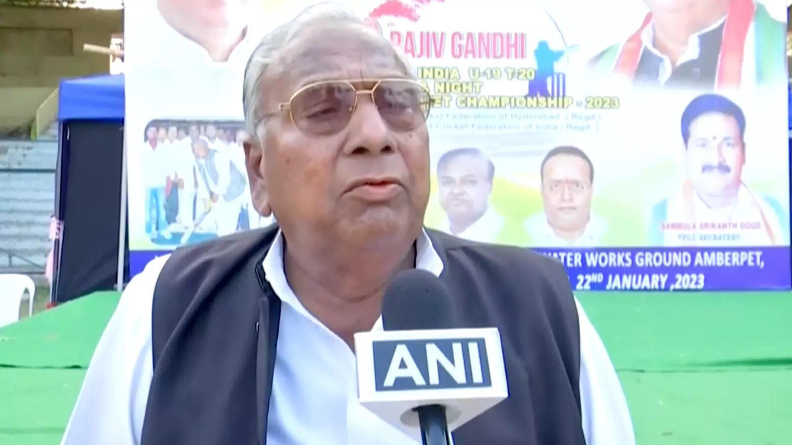 We will go door-to-door to expose the BJP govt :V Hanumantha Rao on ...