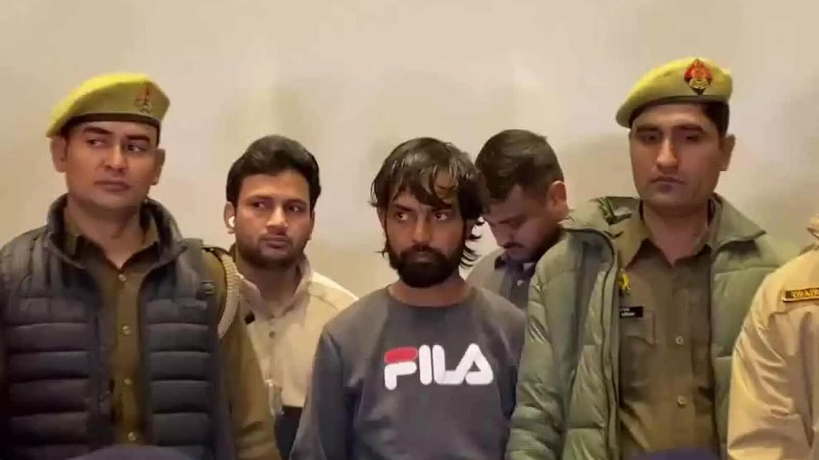 Noida: Police bust gang of robbers, 4 arrested