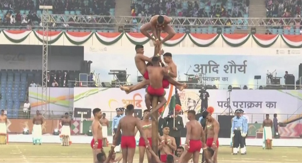 Watch: Indian Army troops perform Mallakhamb as part of Military Tattoo ...