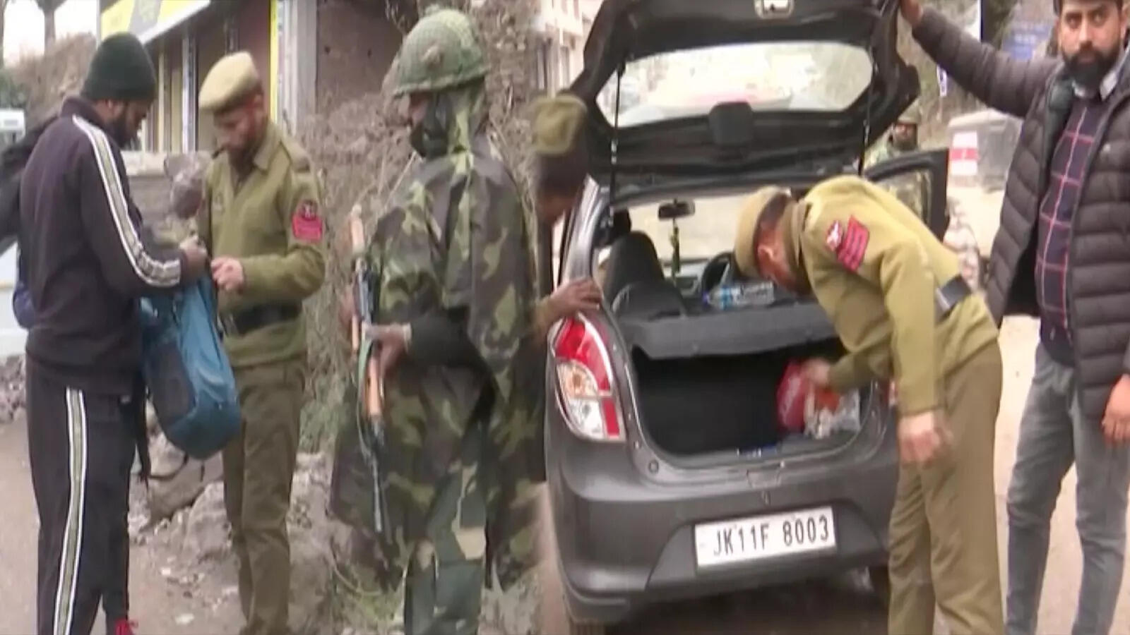 J&K: Security notched up in Rajouri ahead of Republic Day