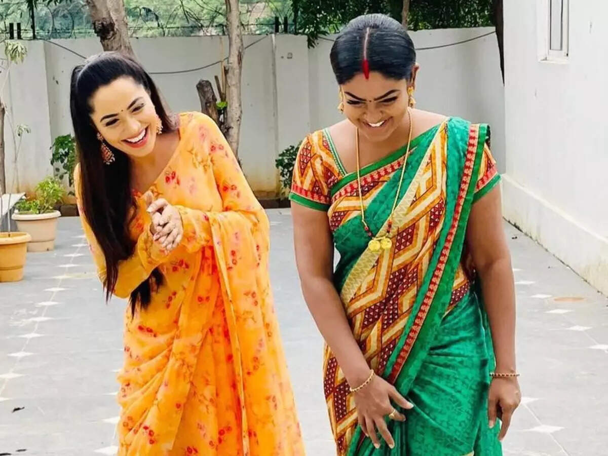 Karthika Deepam fame Shobha Shetty aka Monitha to get married soon? Here's what we know so far ...