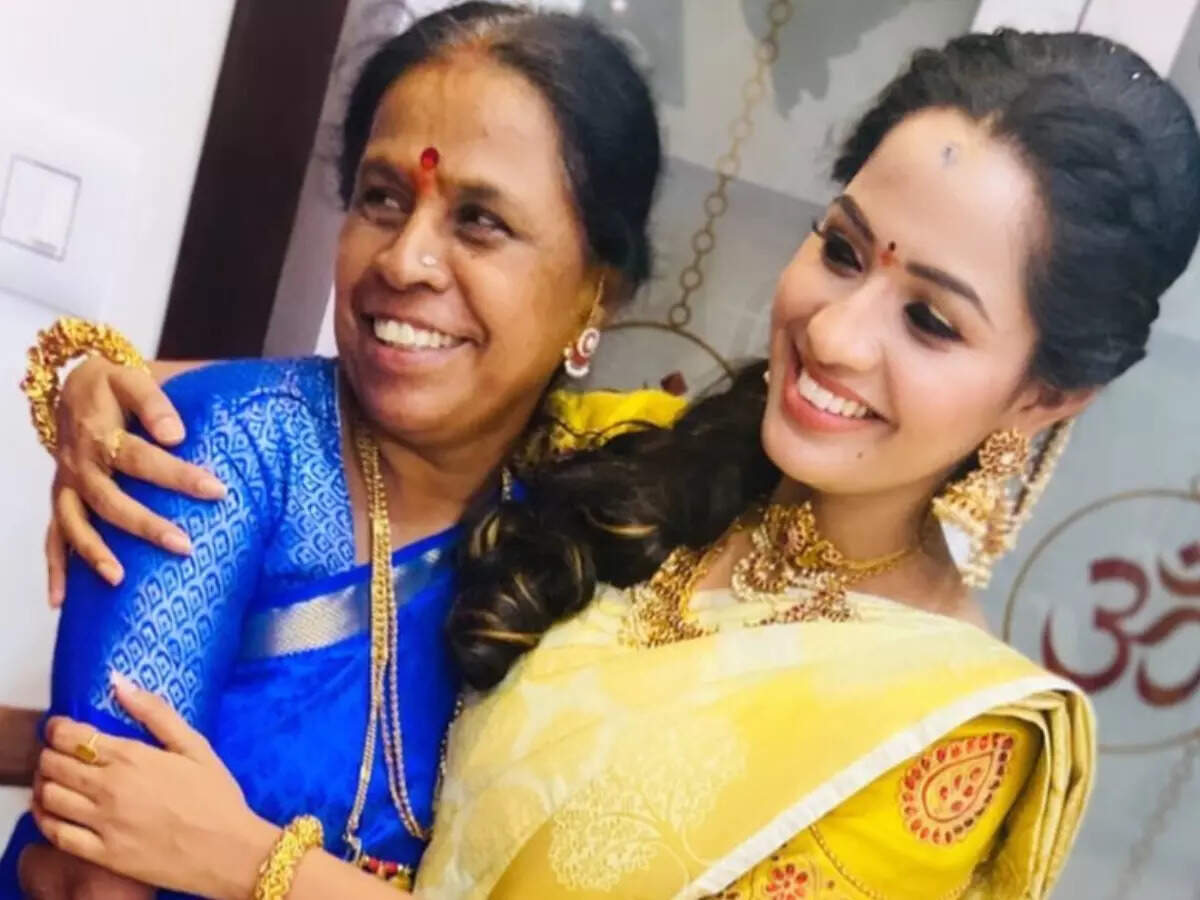 Karthika Deepam fame Shobha Shetty aka Monitha to get married soon? Here's what we know so far ...