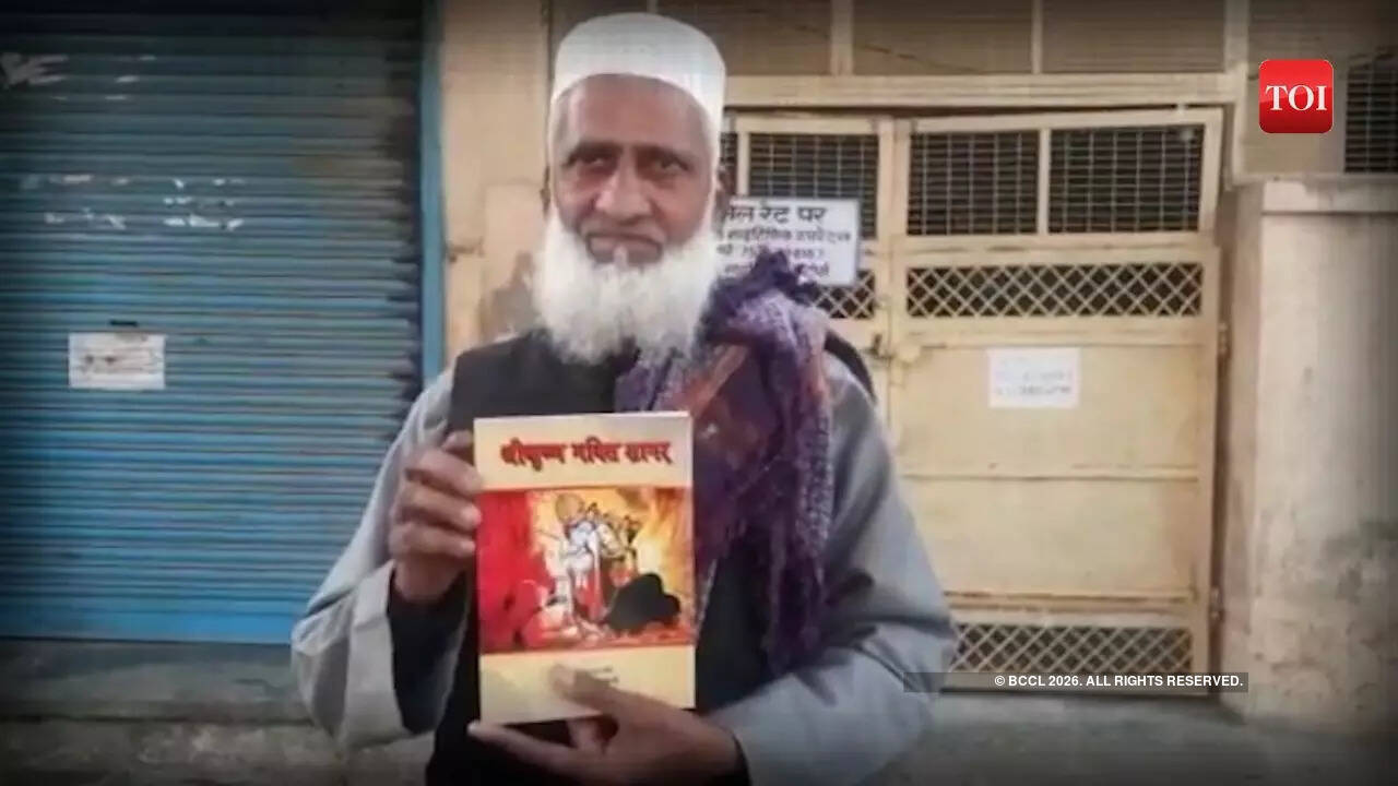 Muslim poet turns krishna devotee, known as present day Raskhan