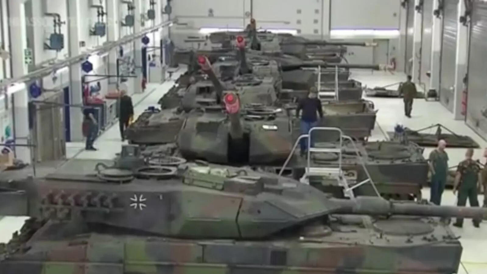 US, German tank capabilities for aiding Ukraine war