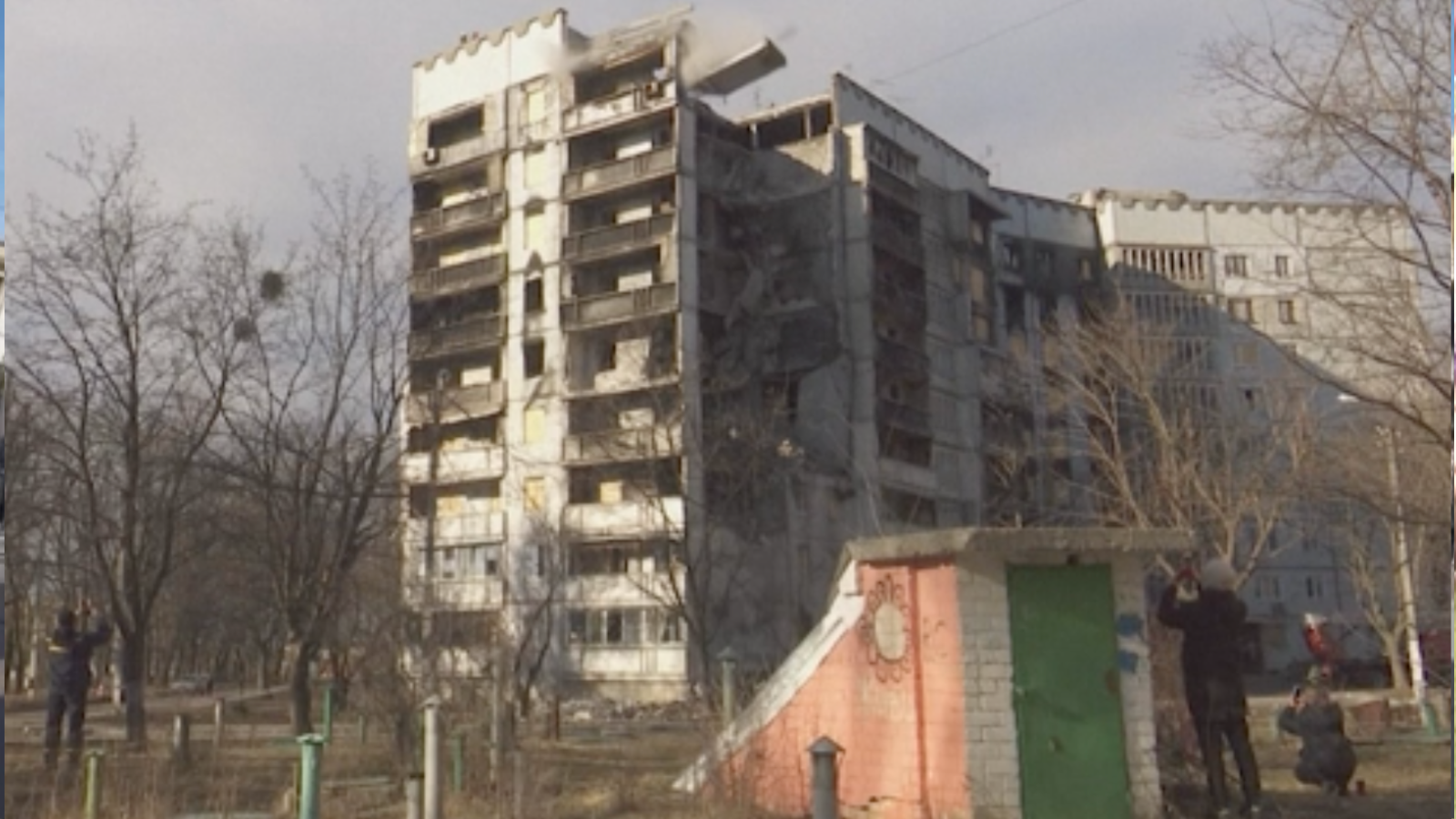 Ukrainian specialists dismantle destroyed buildings in Saltivka
