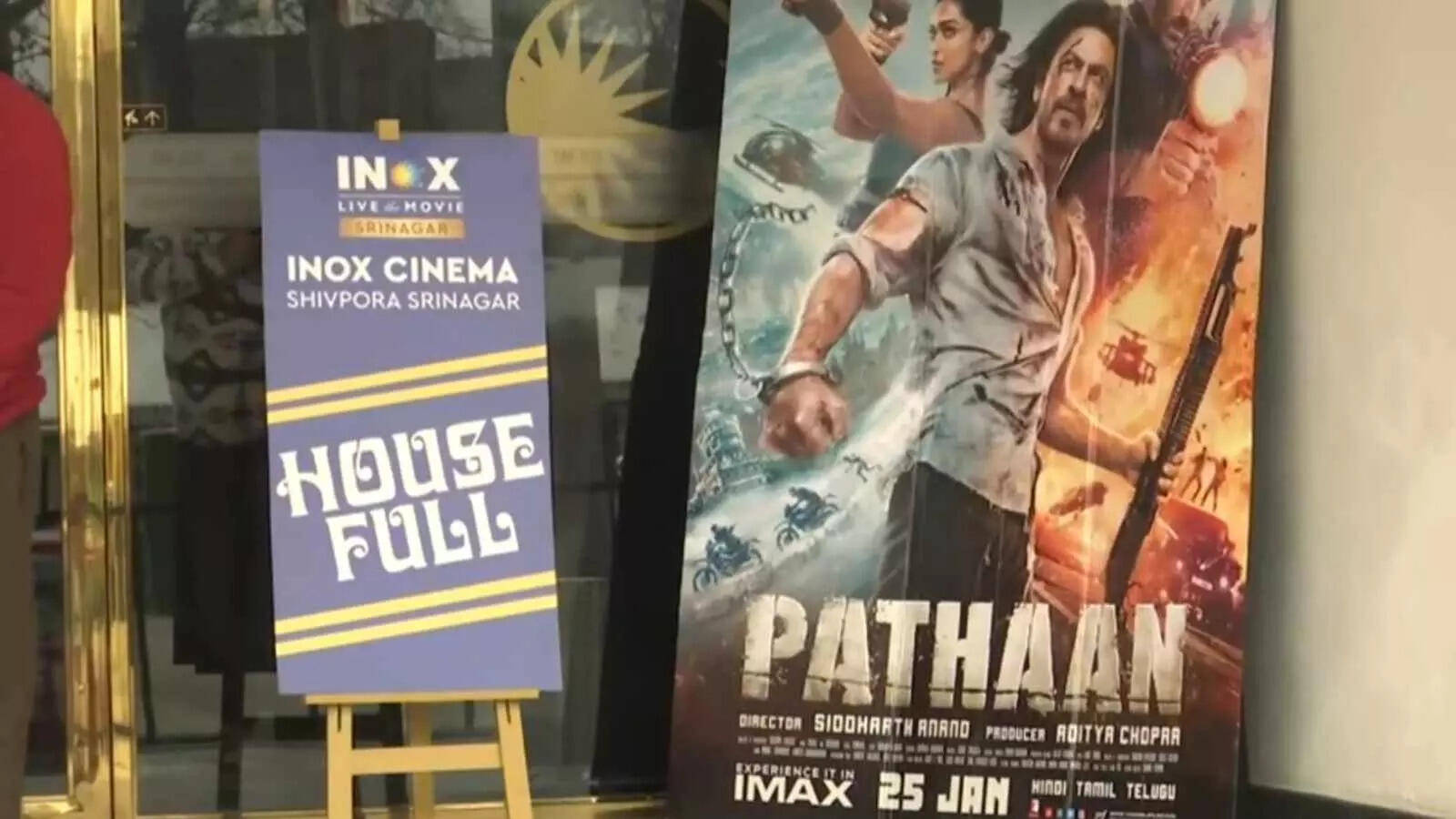 After 32 years, ‘Pathaan’ brings housefull boards back in cinema halls ...