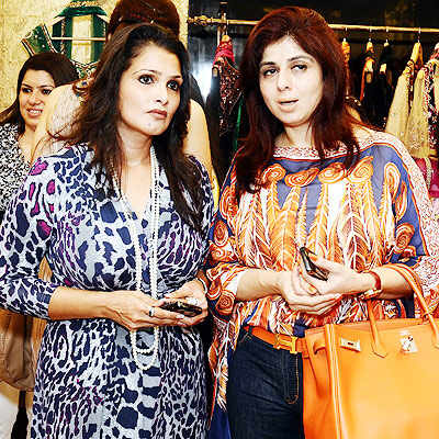 Sharmila Nath and Taru Varma at Charu Parashar's store launch on August ...