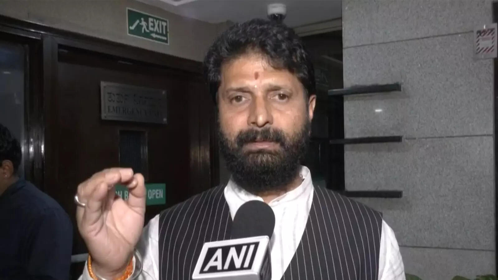 “Using emotional card” CT Ravi on Siddaramaiah’s ‘last election’ remark