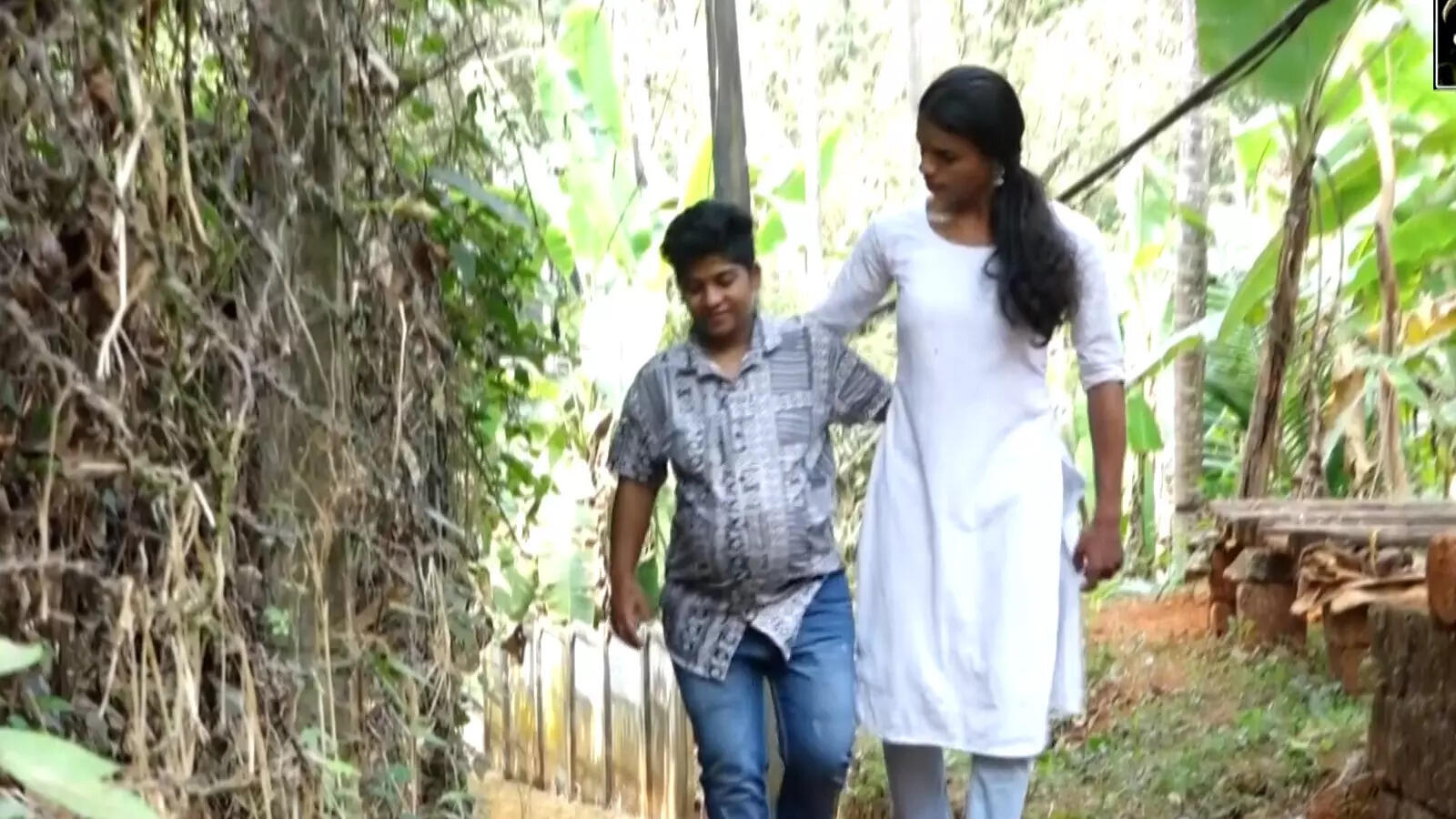 Kerala's transgender couple become parents, father and baby are healthy