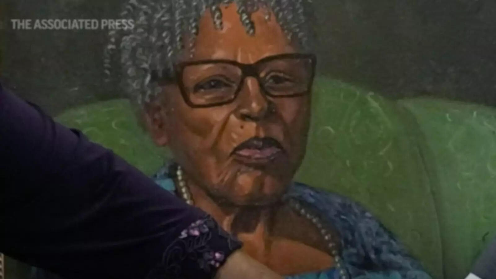 96-year-old Opal Lee, 'Grandmother of Juneteenth' gets Texas portrait