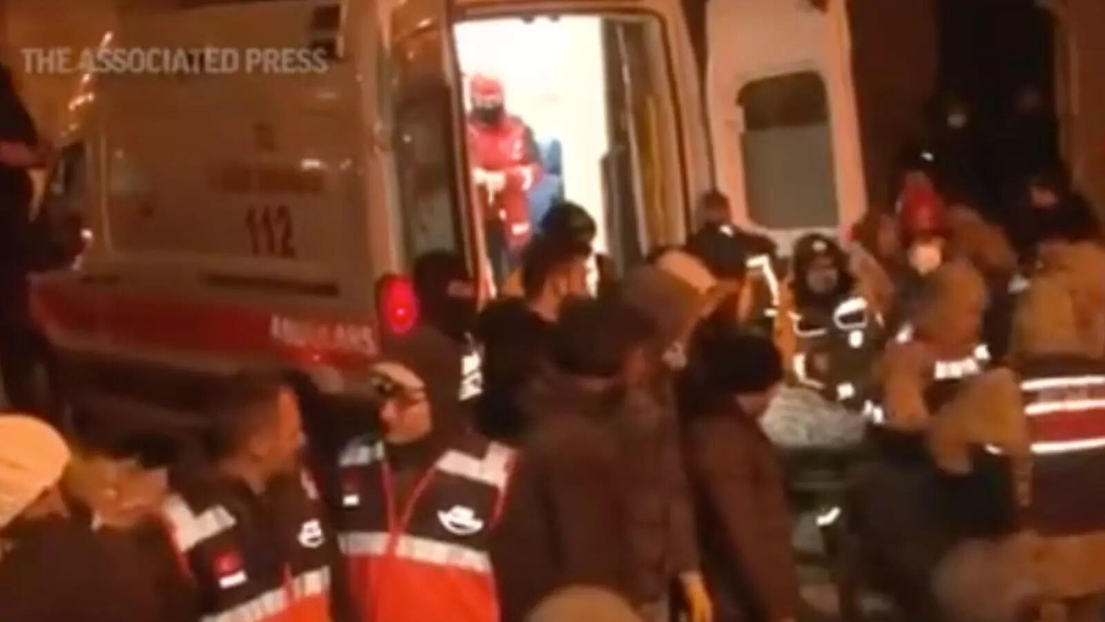 @turkey earthquake: Earthquake: Two people rescued from Turkey rubble ...