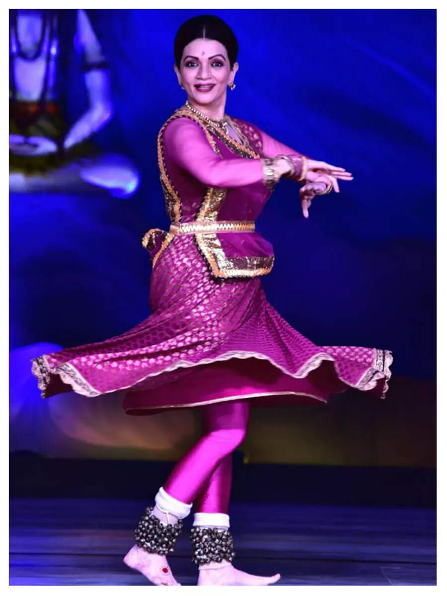 Prachee Shah Paandya all set to perform at KGAF | Hindi Movie News ...