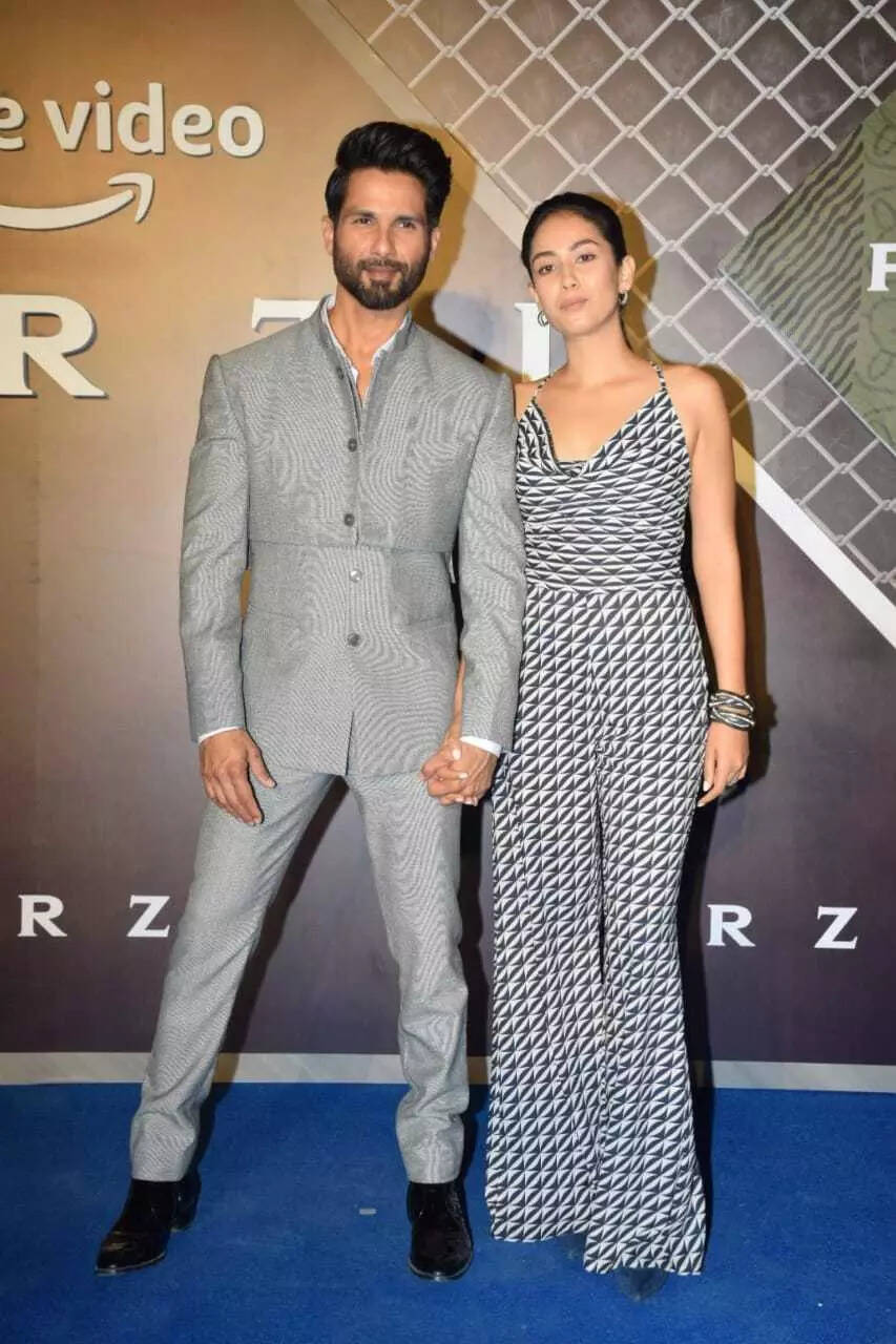 Farzi screening: Shahid Kapoor, family members along with Saba Azad ...