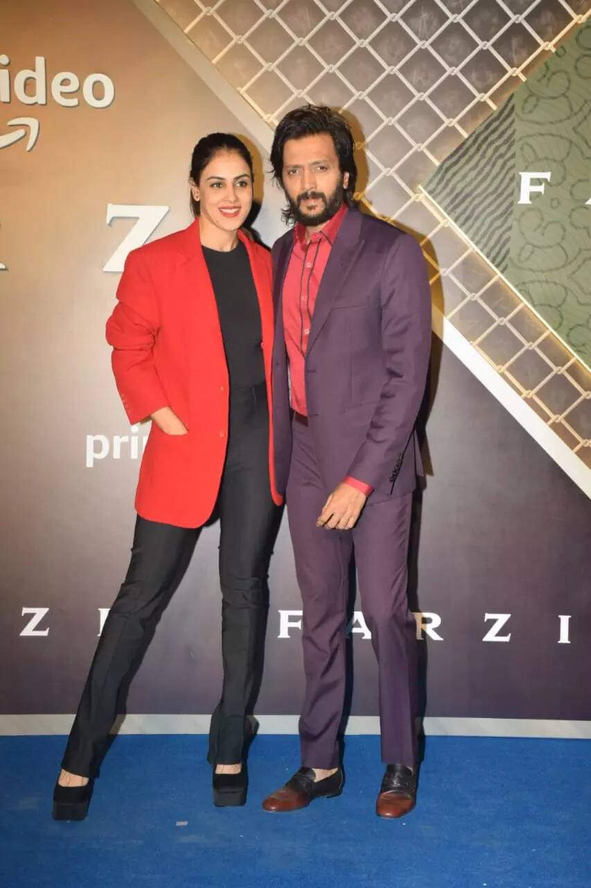 Farzi screening: Shahid Kapoor, family members along with Saba Azad ...