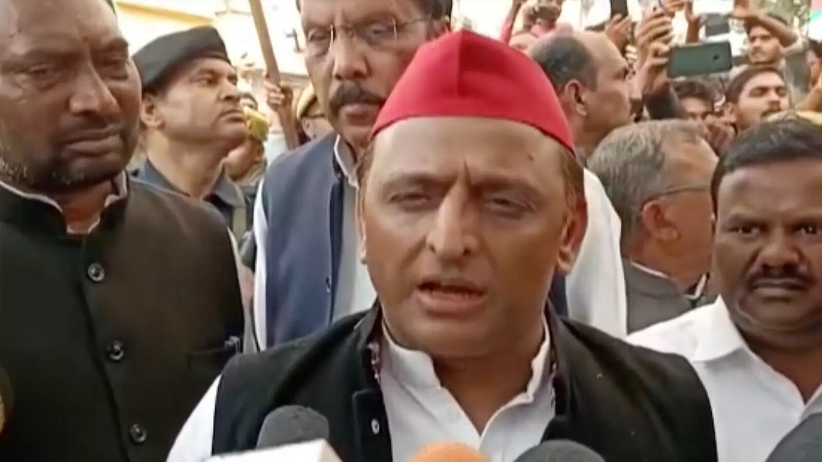 ‘Mafia, exploiters valued in BJP’: Akhilesh Yadav’s dig at BJP, blames party over Ballia incident