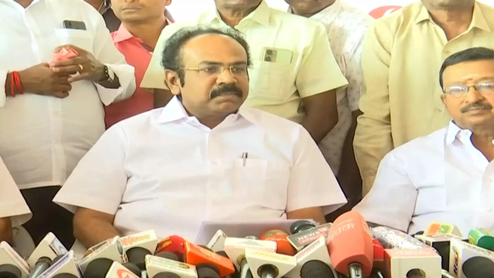 Rampant corruption takes place during AIADMK tenure, alleges DMK MLA