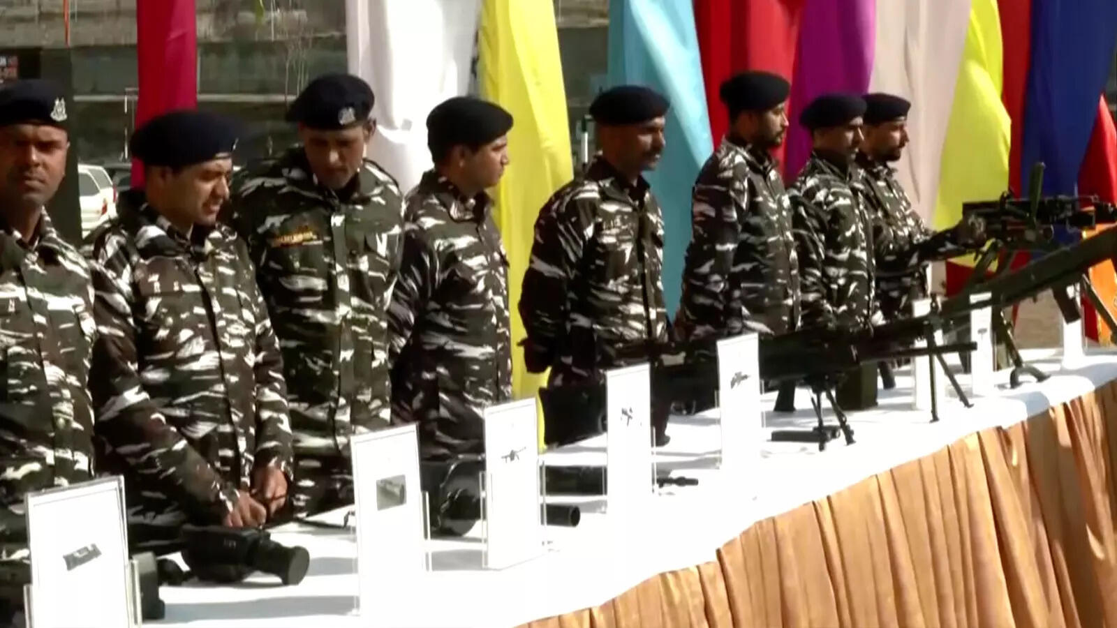 pulwama attack: J&K: CRPF displays latest technology weapons on Pulwama ...