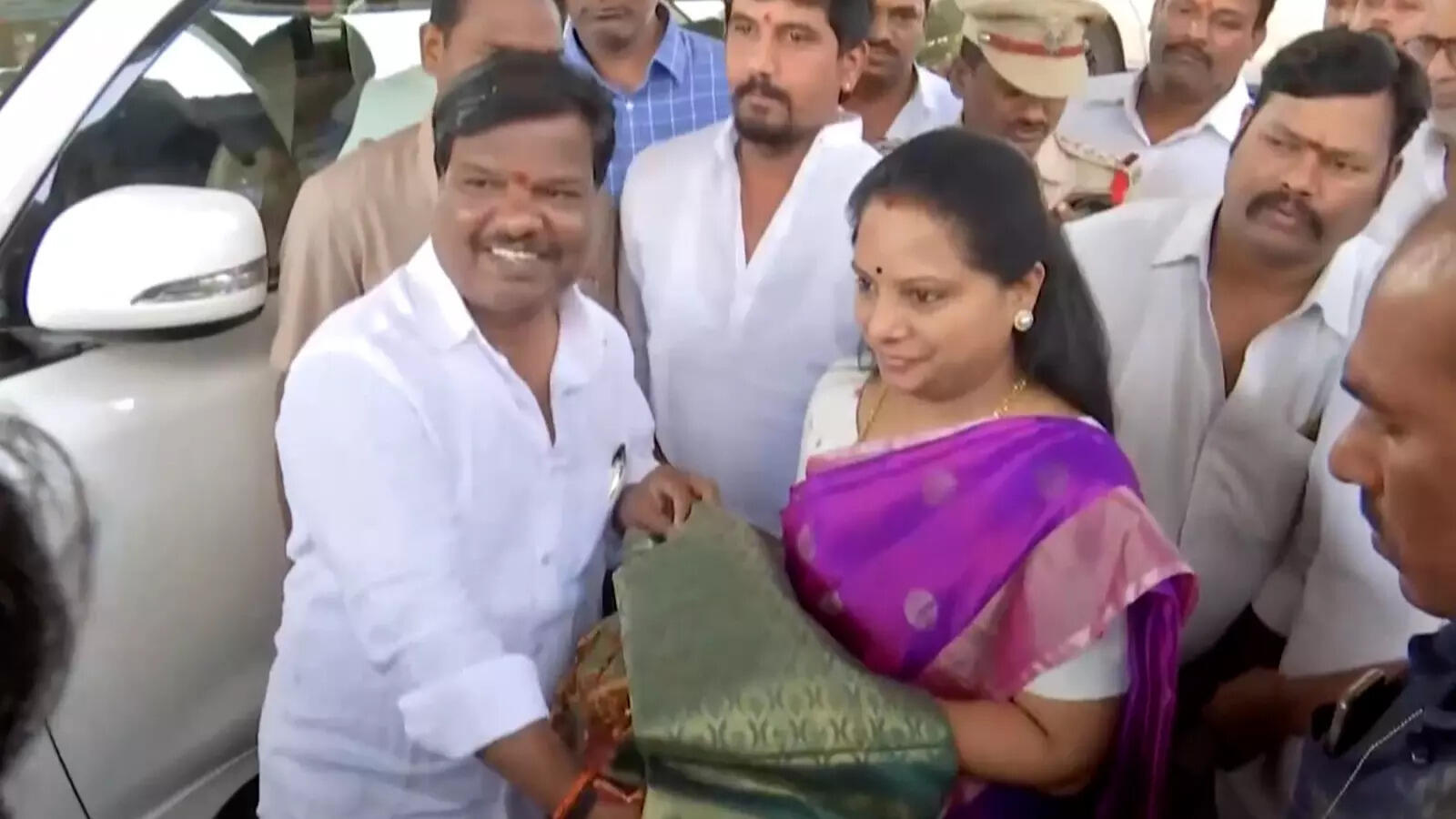 Hyderabad: BRS MLC Kavitha performs special ‘puja’ on CM KCR’s birthday