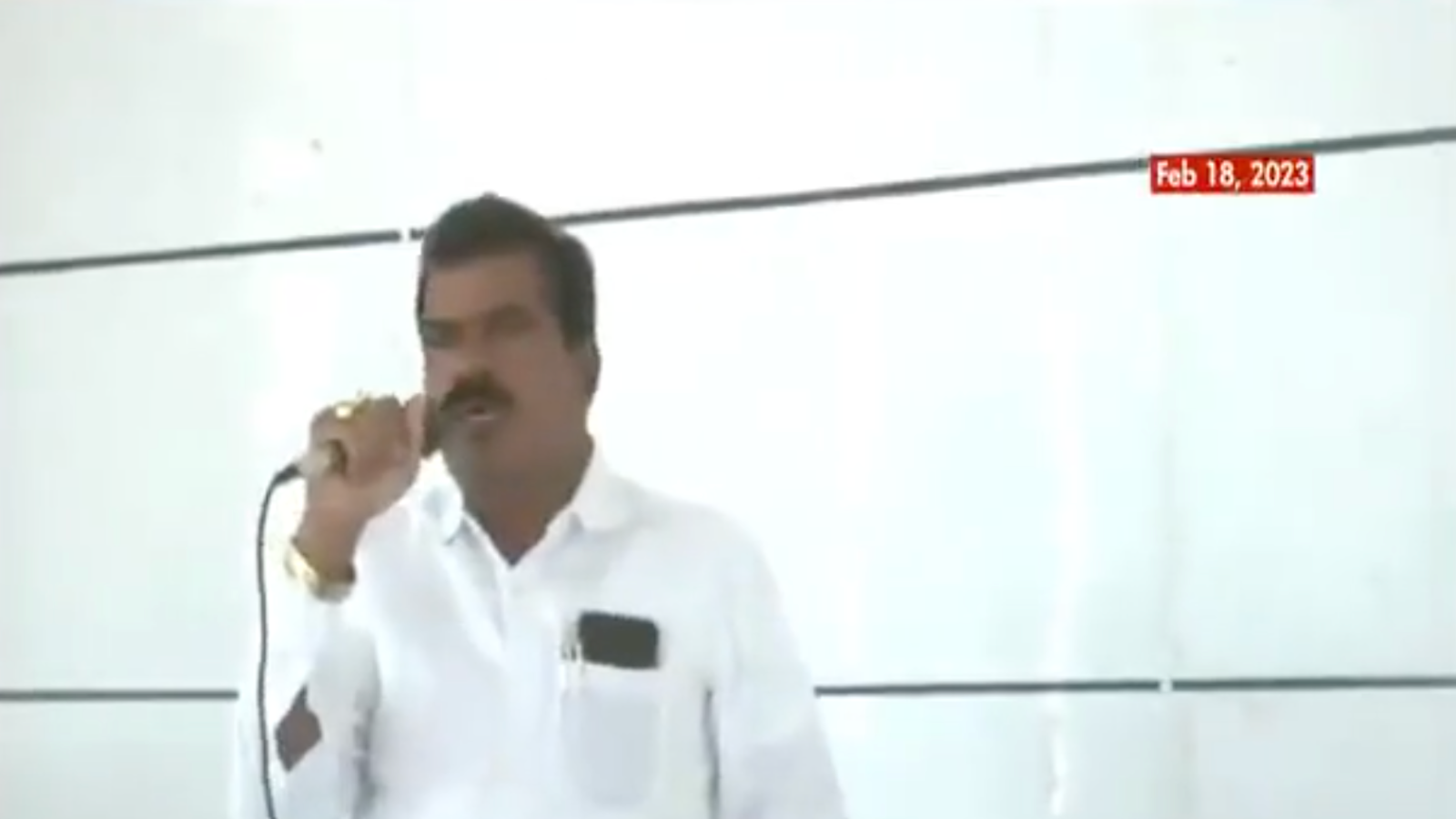 Karnataka: Setback for BJP as CT Ravi's aide set to join Congress