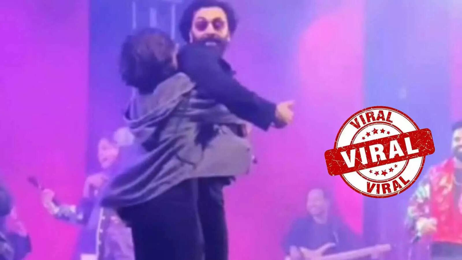 VIRAL! Ranbir Kapoor's female fan breaches security cordon and climbs ...
