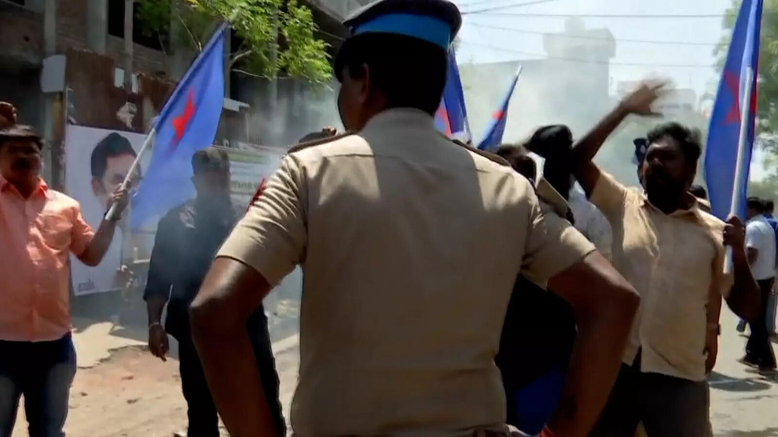 TN: Members of Tamil Puligal Katchi burn effigy of NTK leader Seeman in ...