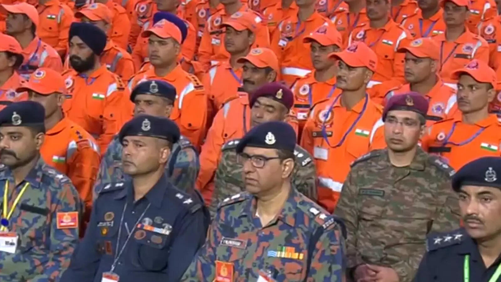 Operation Dost: PM Modi interacts with NDRF personnel involved in ...