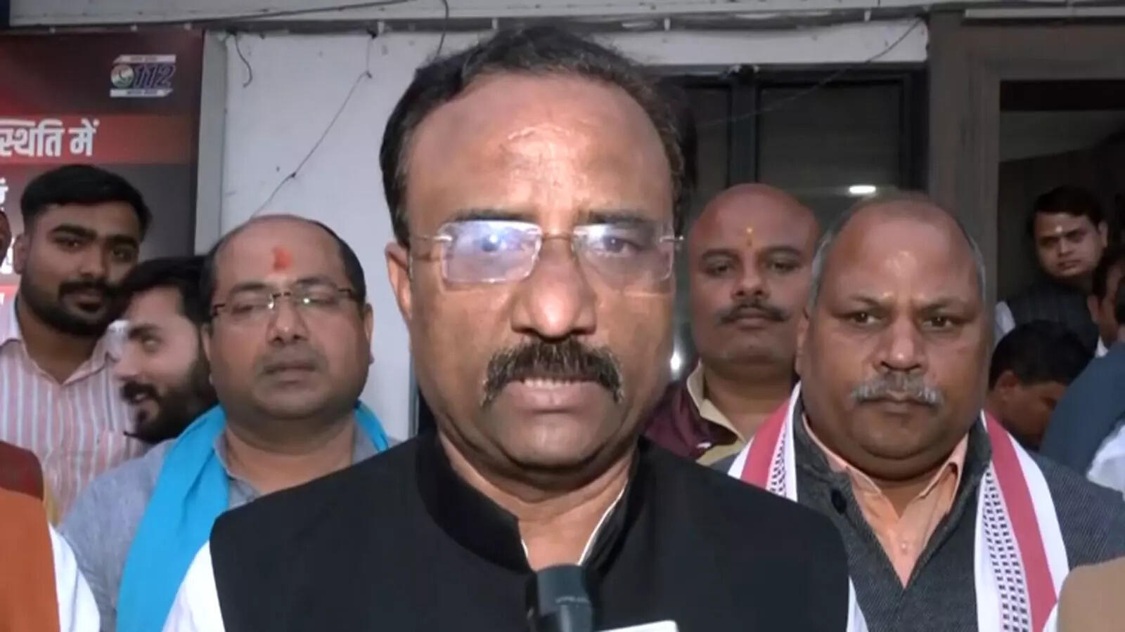 UP: BJP leaders register FIR against Congress leader Pawan Khera in Lucknow