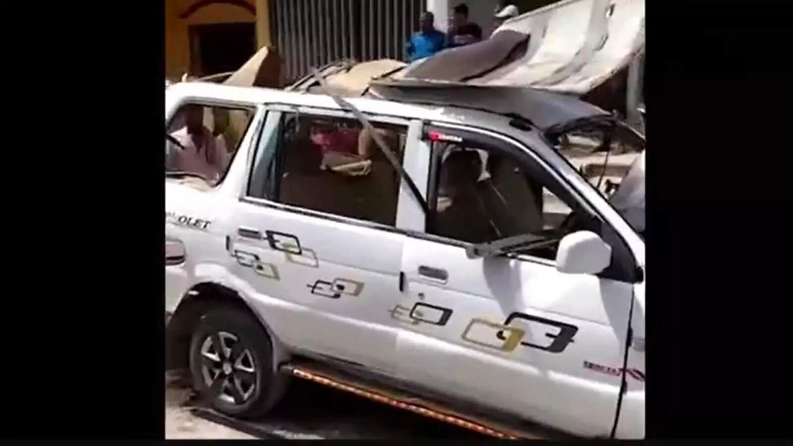 Dewas: 5 injured due to explosion in a car at a wedding, case filed