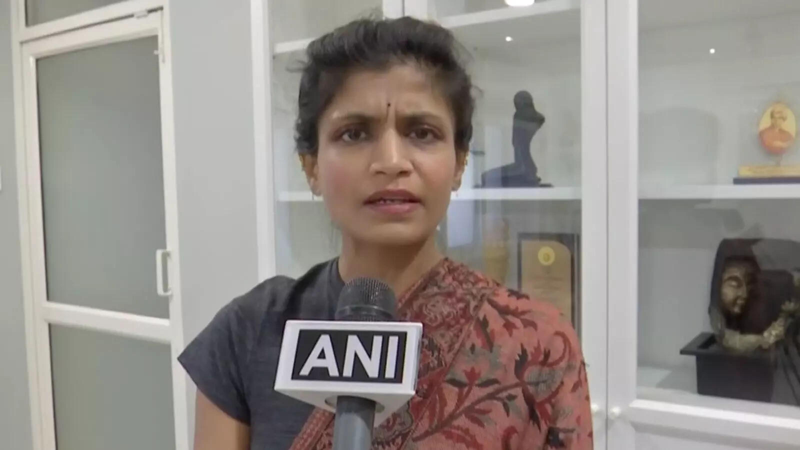 Sharad Pawar is struggling to stay relevant in today’s politics: Rachna ...