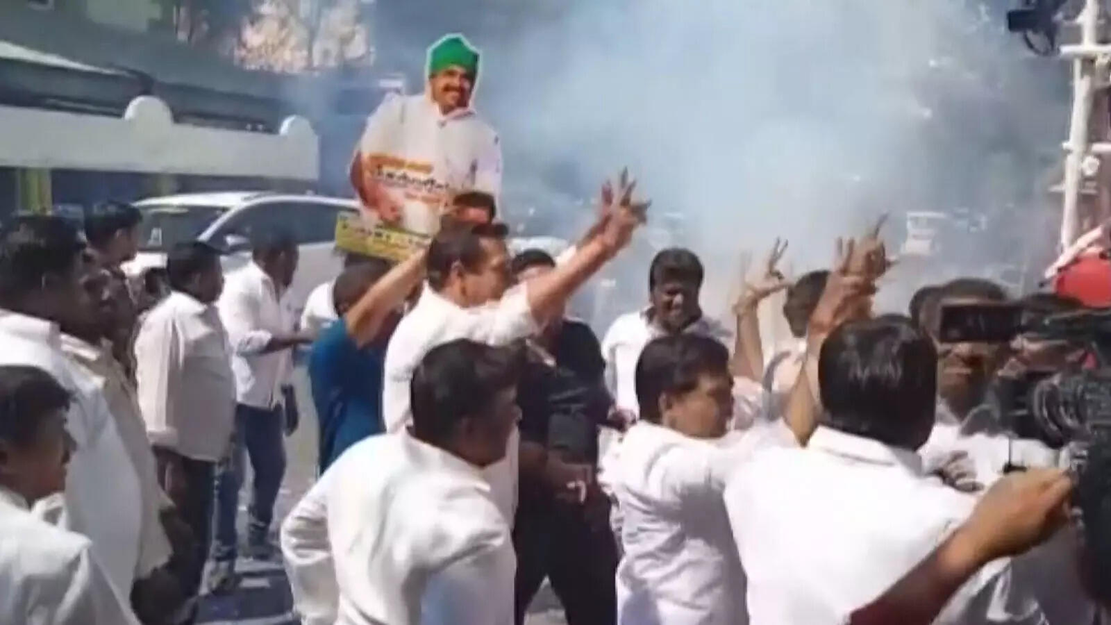 Chennai: Supporters of EPS faction celebrate SC verdict